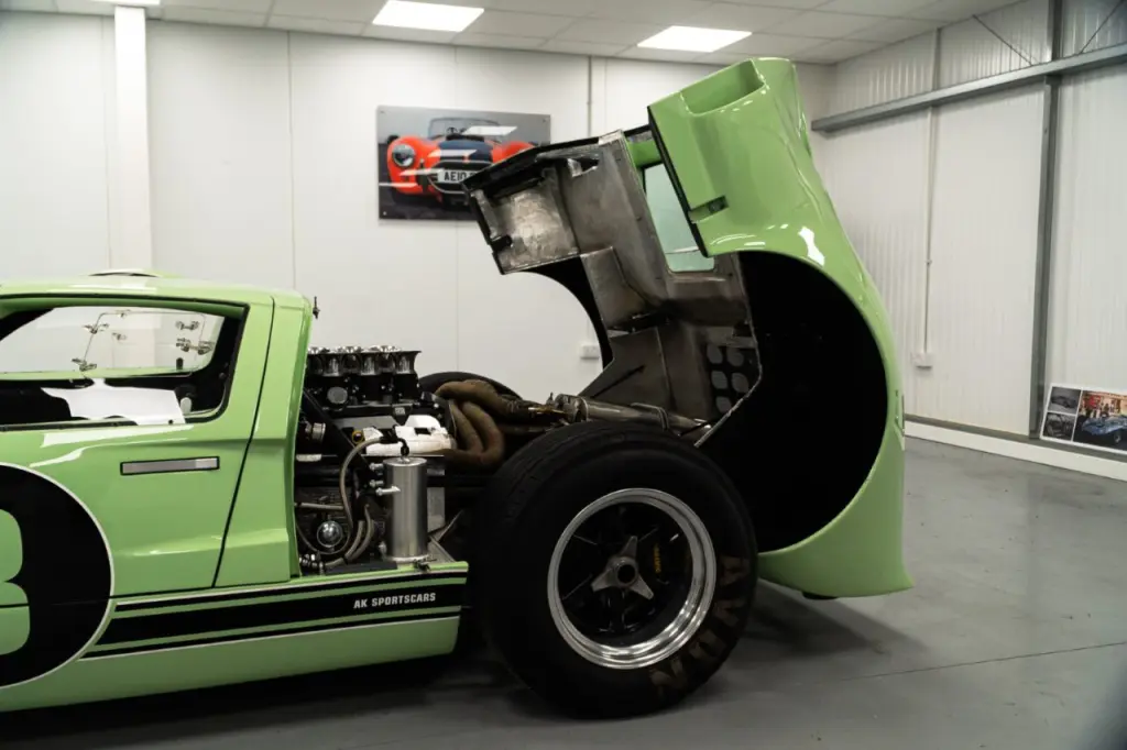 AK Sportscars AK40 | GT40 replica with Ford Coyote engine